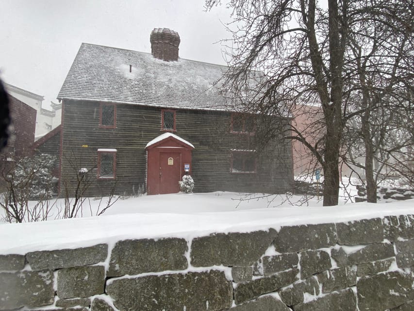 Salem: Specters and Apparitions Ghost Hunting Tour - FAQ