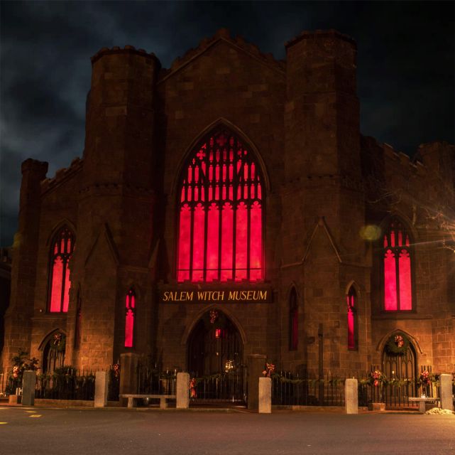 Salem: Ultimate Dead of Night Walking Ghost Tour - What to Expect from the Salem Ghost Tour
