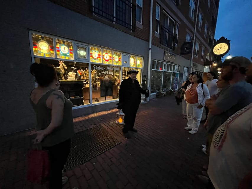 Salem: Vampires and Ghosts Walking Tour with Haunted Objects - Who Should Consider This Tour?