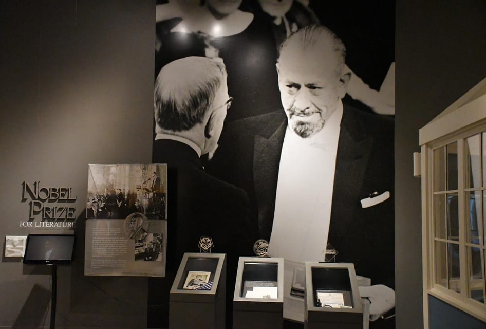 Salinas: National Steinbeck Center tickets - Key Points