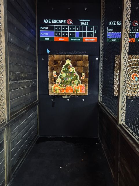 San Antonio: Axe Throwing - What to Expect at Axe Escape in San Antonio