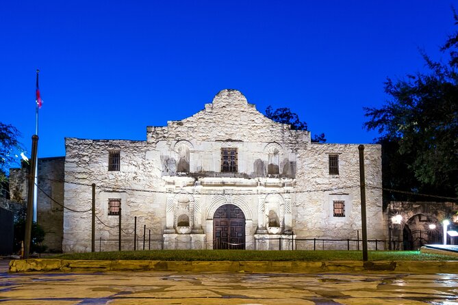 San Antonio : Private Custom Walking Tour With A Guide (Private) - The Sum Up