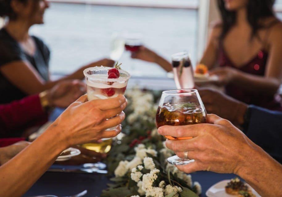 San Diego: Buffet Dinner Cruise with Drinks - FAQ