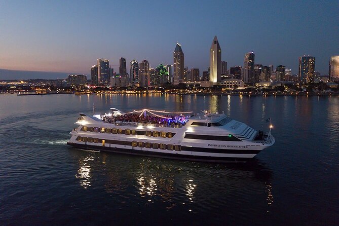San Diego Christmas Day Dinner Buffet Cruise - Who is this cruise best suited for?