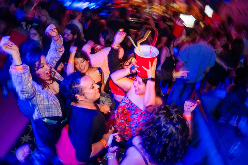 San Diego: "Drink, Ride, Sing, & Dance!" Bar Tour (4 Bars) - The Itinerary in Detail