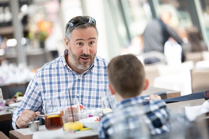 San Diego Father's Day Plated Dinner Cruise - Entertainment & Atmosphere