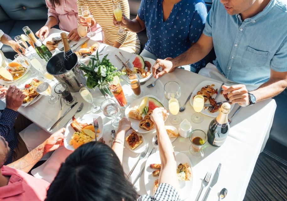 San Diego: New Year's Eve Gourmet Brunch or Dinner Cruise - Key Points  