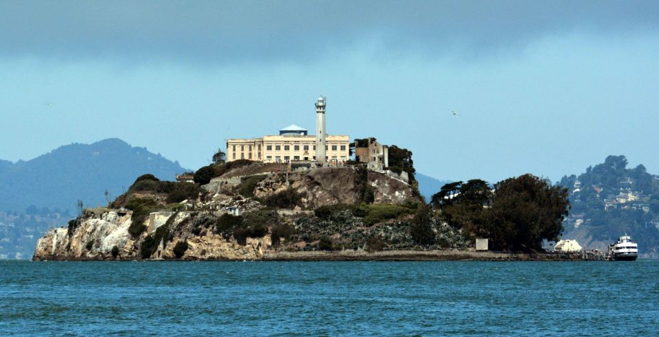 San Francisco: Alcatraz Island & 2 Hour Bike Rental - Why This Tour Works Well