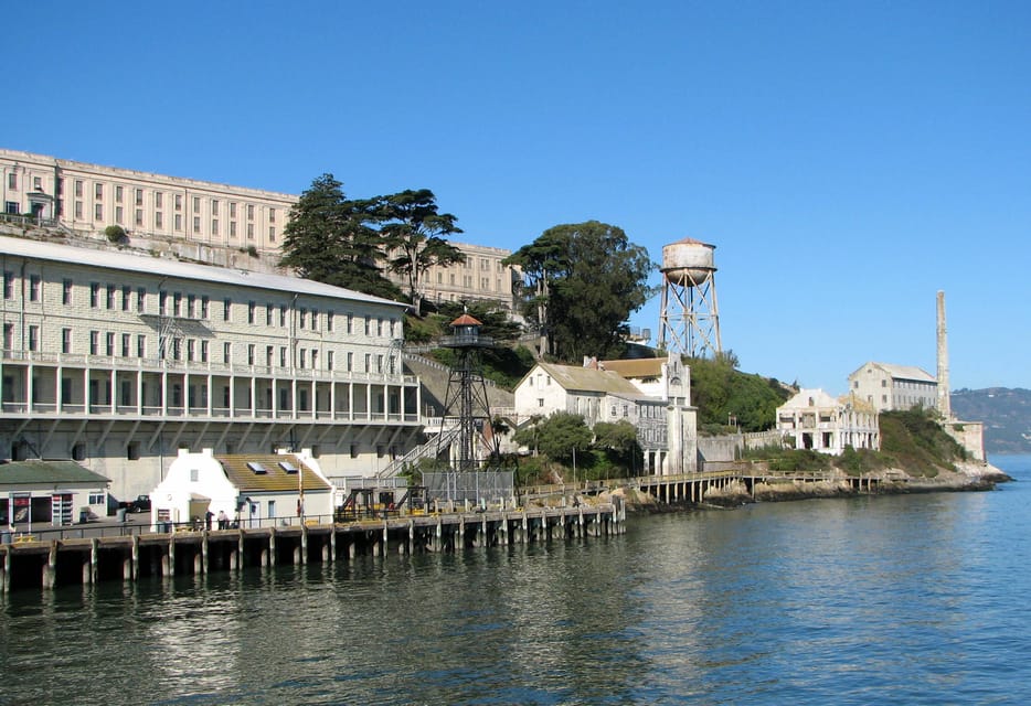 San Francisco: Alcatraz Island & Guided Muir Woods Tour - Who Should Consider This Tour?