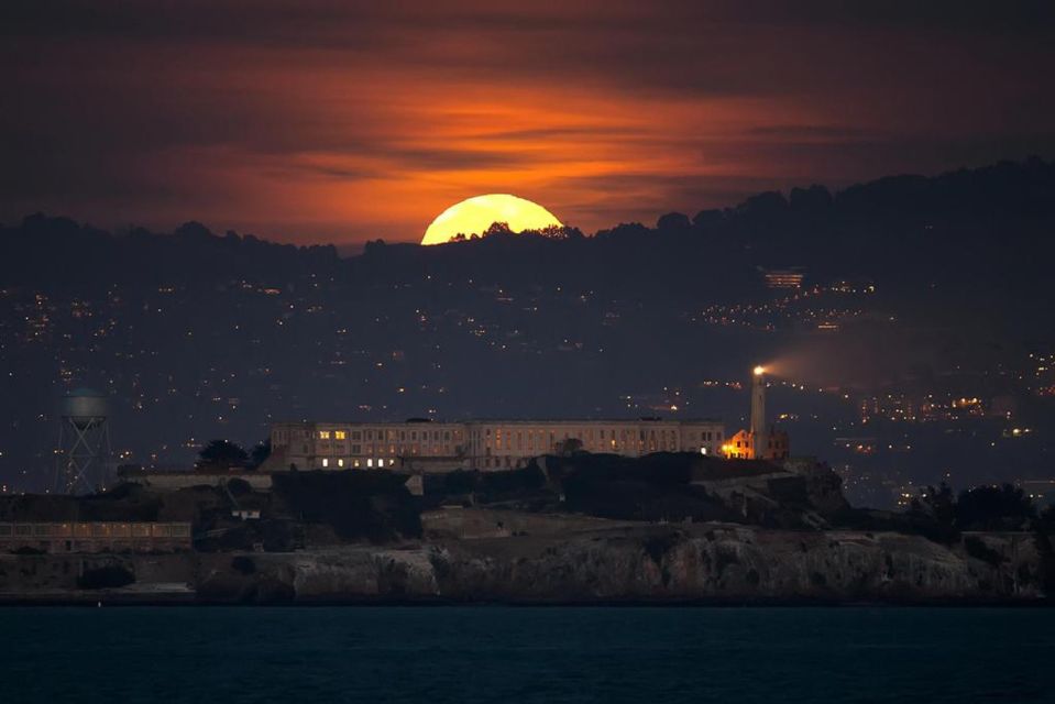 San Francisco: City Lights Sail Under the Full Moon - Overview and Practical Details
