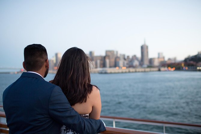 San Francisco Premier Dinner Dance Cruise - The Pros and Cons: A Balanced View