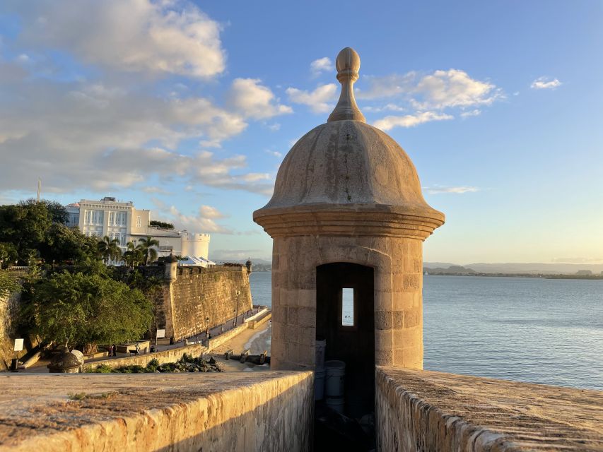 San Juan: Old Town Sunset Walking Tour - What to Expect and How It Unfolds