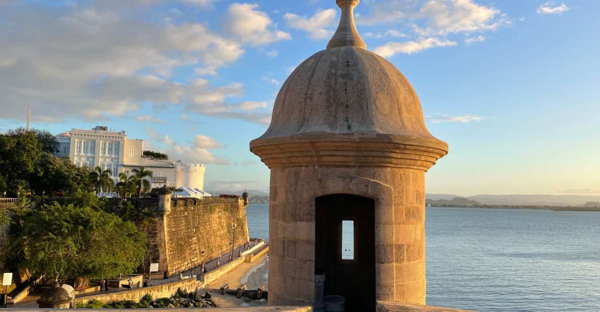 San Juan: Old Town Sunset Walking Tour - The Feel of the Tour: Walking and Learning