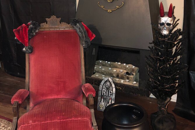 Santa and The Rougarou's Creepy Christmas Cruise & Haunted Trail - Key Points