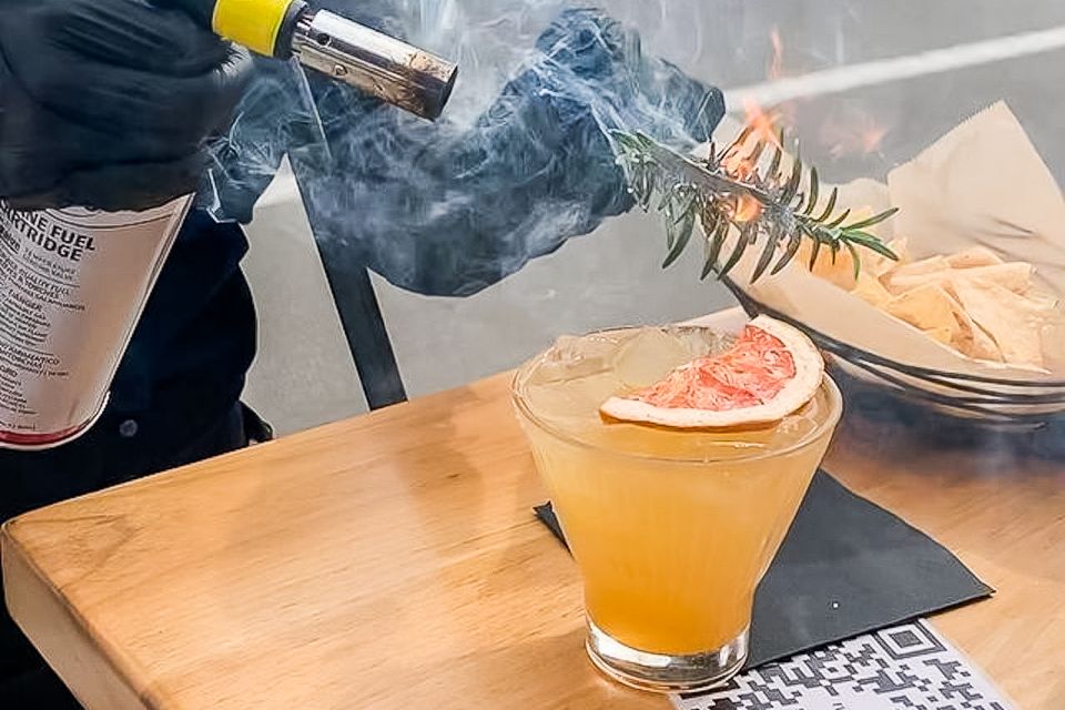 Santa Barbara: 3-Hour Cocktail and History Walking Tour - What To Expect: A Step-by-Step Breakdown