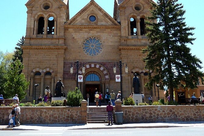 Santa Fe Culture: 3-Hr Private Tour with Georgia OKeeffe Museum - Exploring Santa Fe Through a Private Guide
