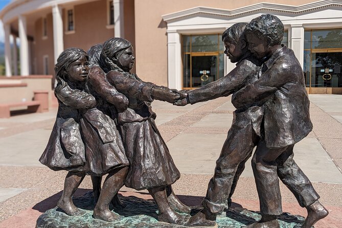 Santa Fe Scavenger Hunt Walking Tour and Game - What the Reviews Say