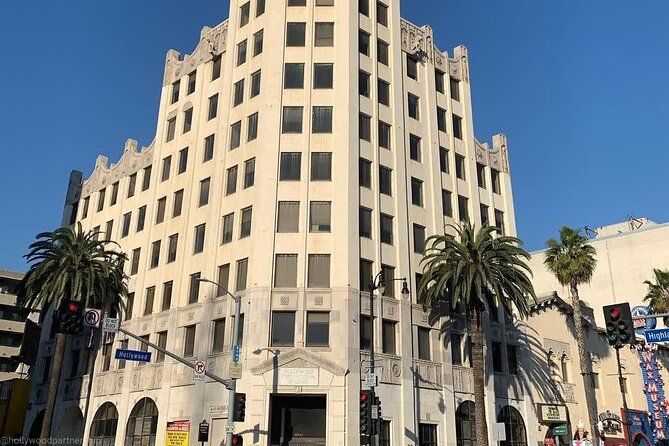 Santa Monica Private Tour with Restaurant and Bar Stops - An In-Depth Look at the Santa Monica Private Tour