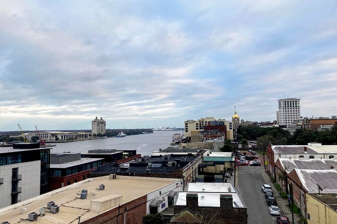Savannah Bar Crawl by the Bridge - Who Will Love This Tour?
