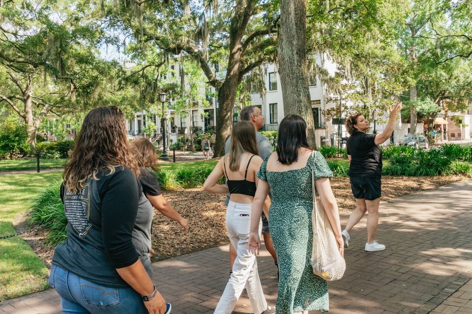 Savannah: Ghosts, Asylums, Voodoo, and Horror Walking Tour - The Sum Up