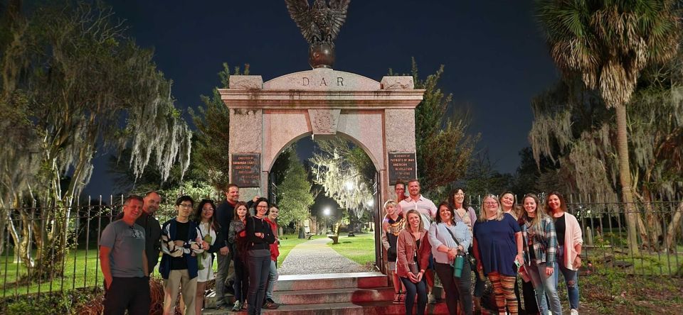 Savannah: Grave Tales Walking Tour - Key Points