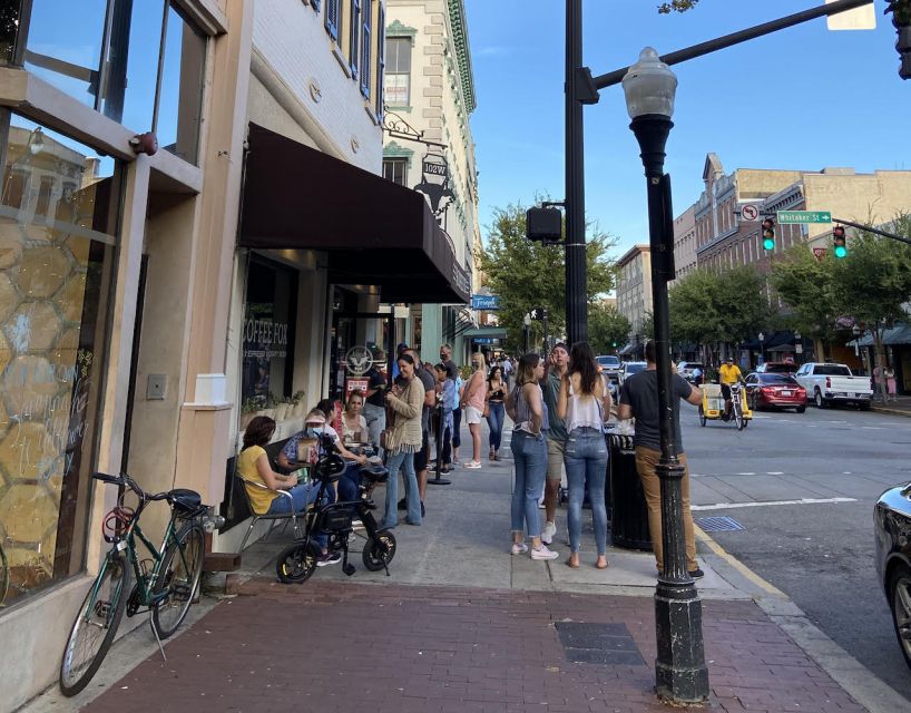 Savannah: Historic Drinks in a Historic City - The Experience: A Step-by-Step Journey Through Savannahs Drinking Past