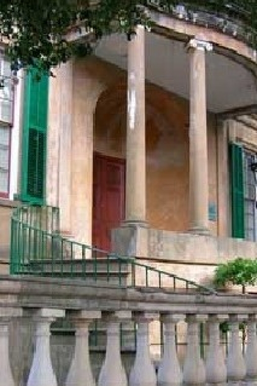 Savannah: History and Southern Hospitality Homes Walk - An Overview of Savannah’s Architectural Charm