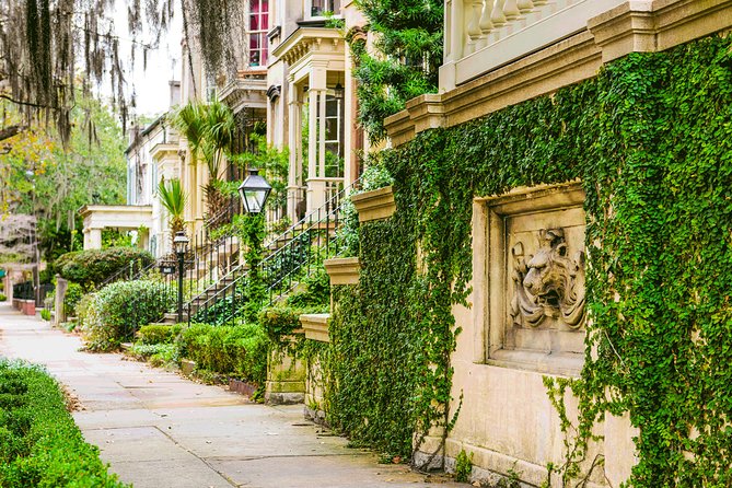 Savannah Land & Sea Combo: City Sightseeing Trolley Tour with Riverboat Cruise - The Sum Up