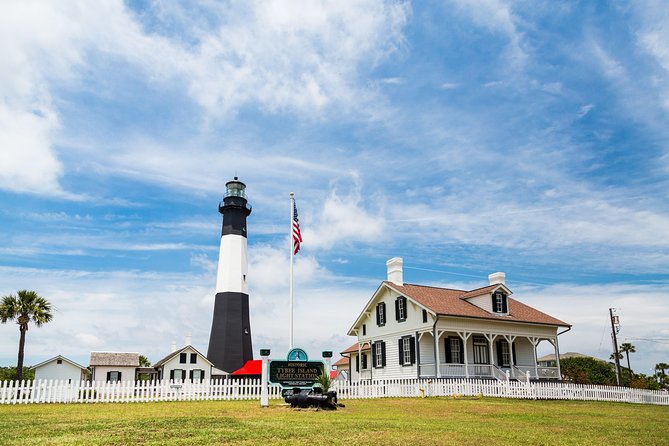 Savannah to Tybee Island with Dolphin Cruise - Who Will Love This Tour?