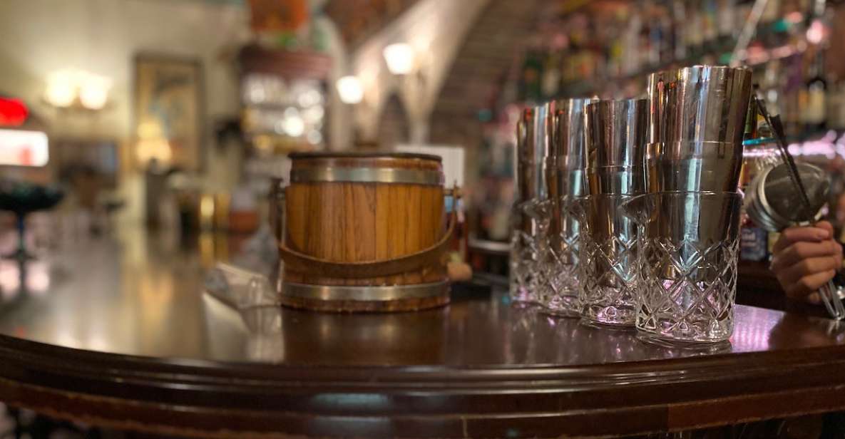 Savannah: Walktails and Bar Bites - A Walkthrough of the Savannah: Walktails and Bar Bites Experience