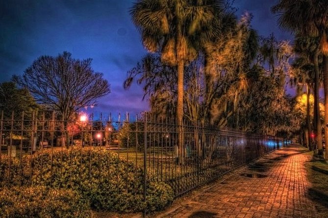 Savannah's Ghost City "Dead of Night" Walking Night Tour - Key Points