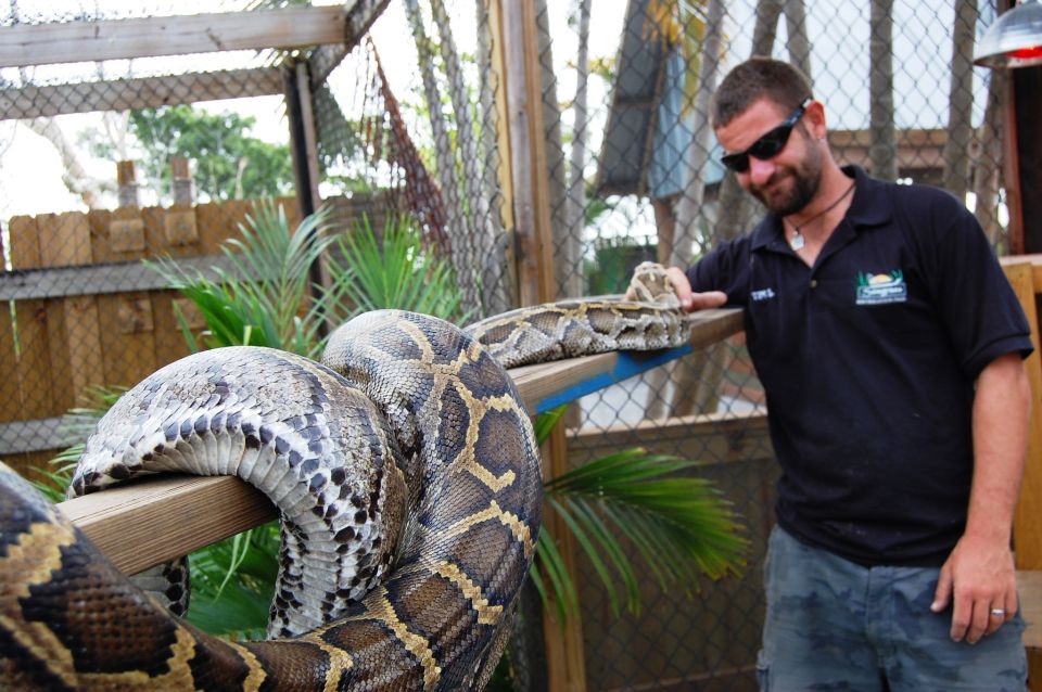 Sawgrass Park: Private 1-Hour Airboat Adventure Tour - Daytime vs Night Tours