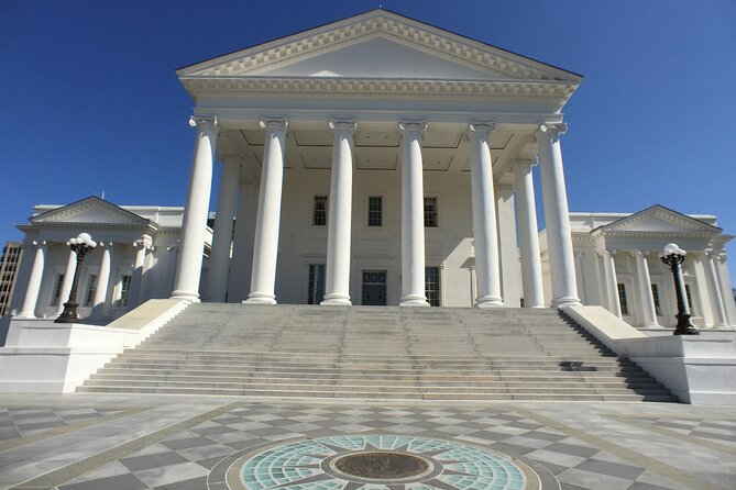 Scavenger Hunt in Downtown Richmond / Capitol Square - An In-Depth Look at the Richmond Scavenger Hunt Experience