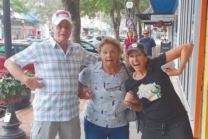 Scavenger Hunt in Hollywood by Wacky Walks - Key Points