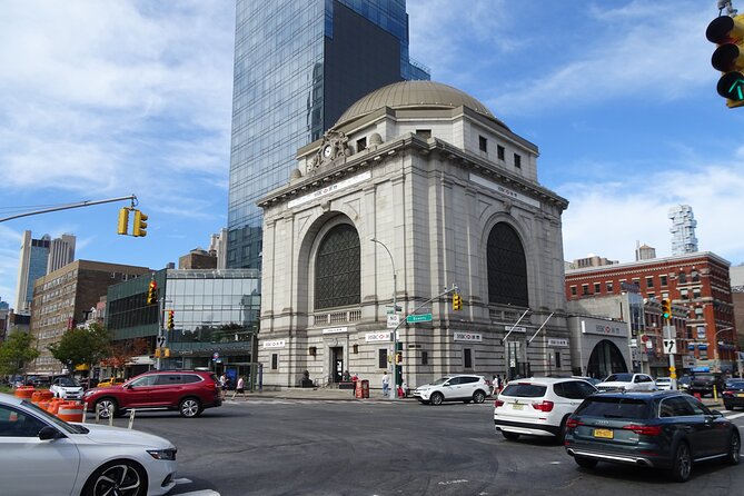 Scavenger Hunt in New York City's Chinatown and Little Italy - Highlights of the Neighborhoods