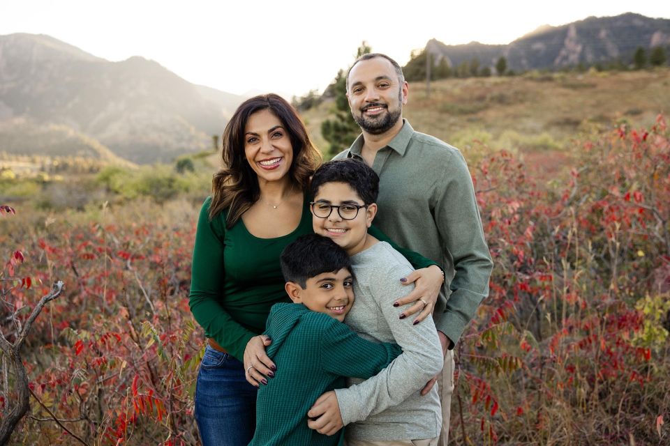Scenic Mountain Photoshoot in Boulder, Colorado - What to Expect from Your Boulder Photoshoot