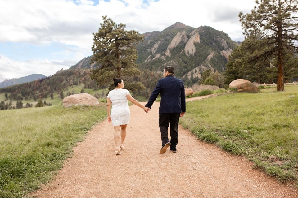 Scenic Mountain Photoshoot in Boulder, Colorado - Who Will Love This Experience?