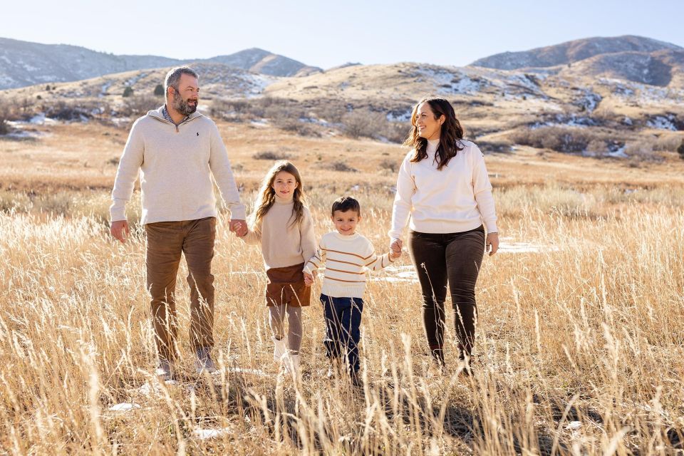 Scenic Photoshoot in Denver's Foothills - Who Will Love This Experience?