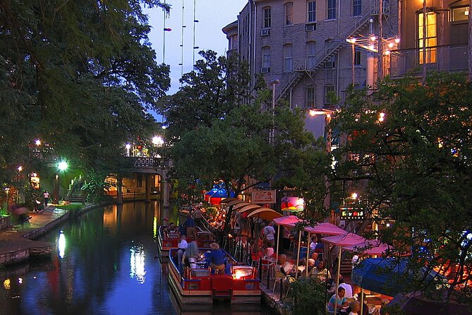 Scenic San Antonio Small Group Night Tour w/Riverwalk Boat Cruise - Key Points