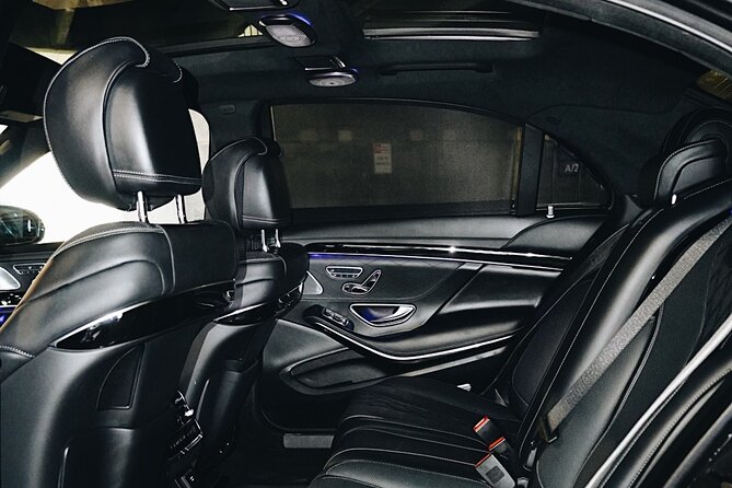 Seattle Arrival Chauffeur Driven Airport Transport - What to Expect Upon Arrival