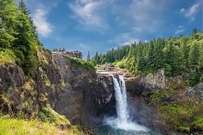 Seattle City and Snoqualmie Falls Half-Day Guided Tour - Key Points  
