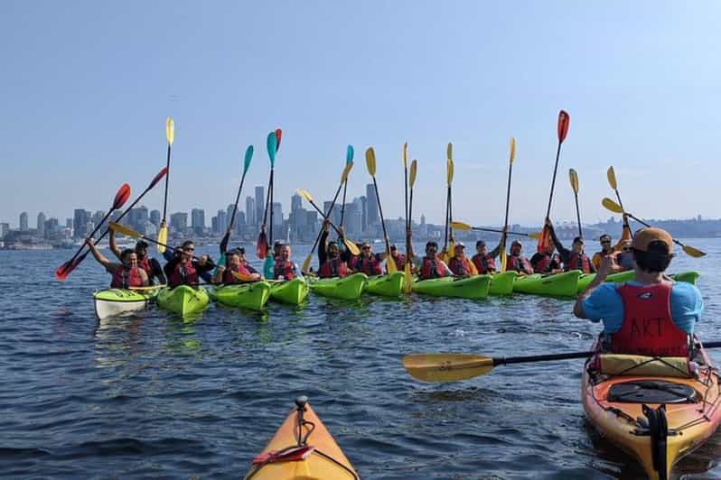 Seattle: Elliott Bay Sea Kayak Tour - An Authentic Look at the Elliott Bay Sea Kayak Tour