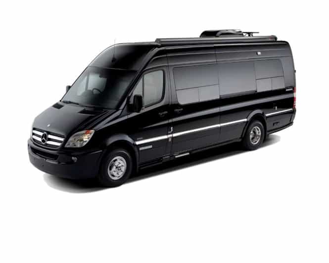 Seattle: Executive and Motor Coach Transportation - Comparing with Other Experiences