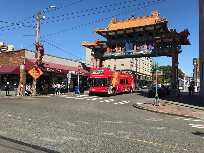 Seattle: Hop-on Hop-off Bus Tour and Sky View Observatory - Key Points
