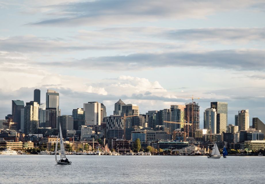 Seattle: Locks Cruise with Live Narration - Who Would Love This Experience?