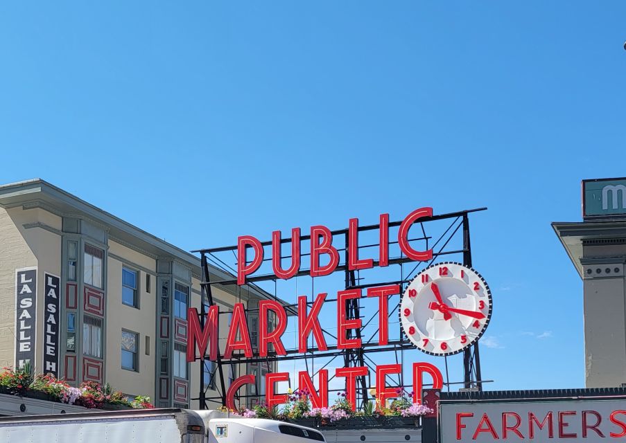 Seattle: Scandals, Ghosts & Oddities in Pike Place Market - A Closer Look at the Tour Experience