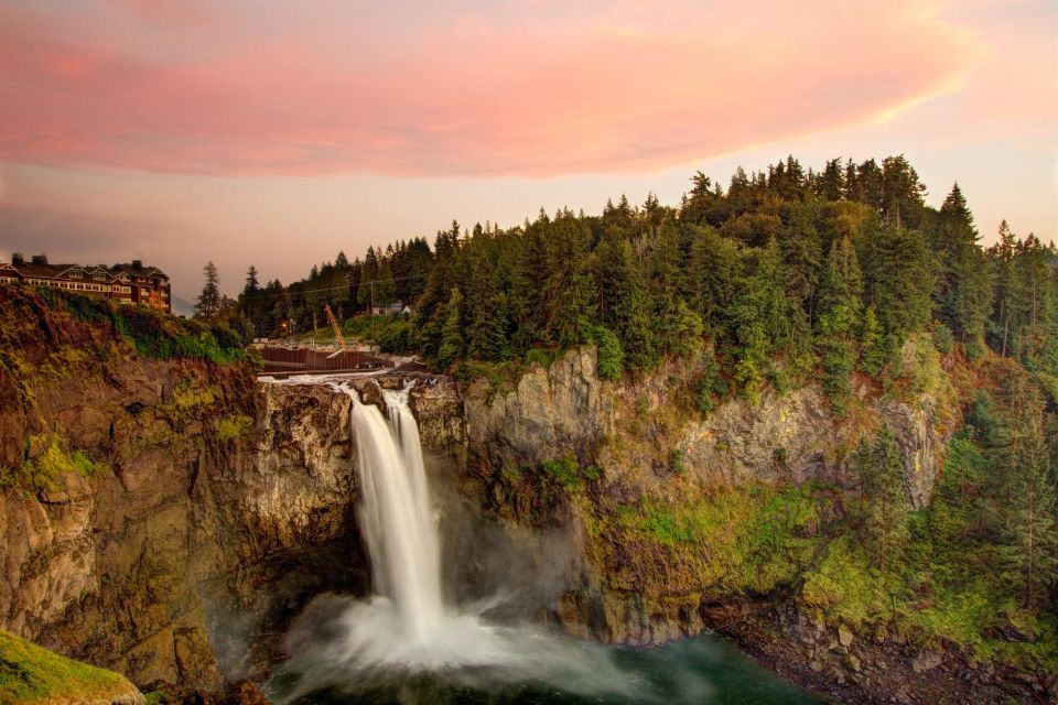 Seattle: Snoqualmie Falls and Leavenworth Day Trip - Key Points