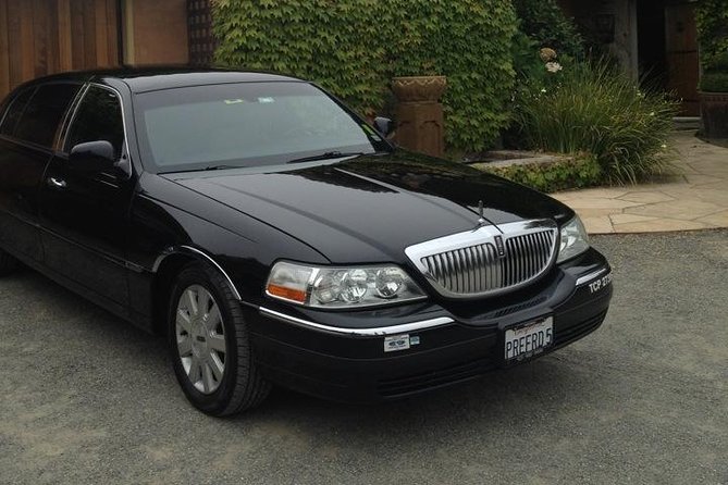 Sedan Airport Transfer from St Helena to SFO (one way) - Key Points