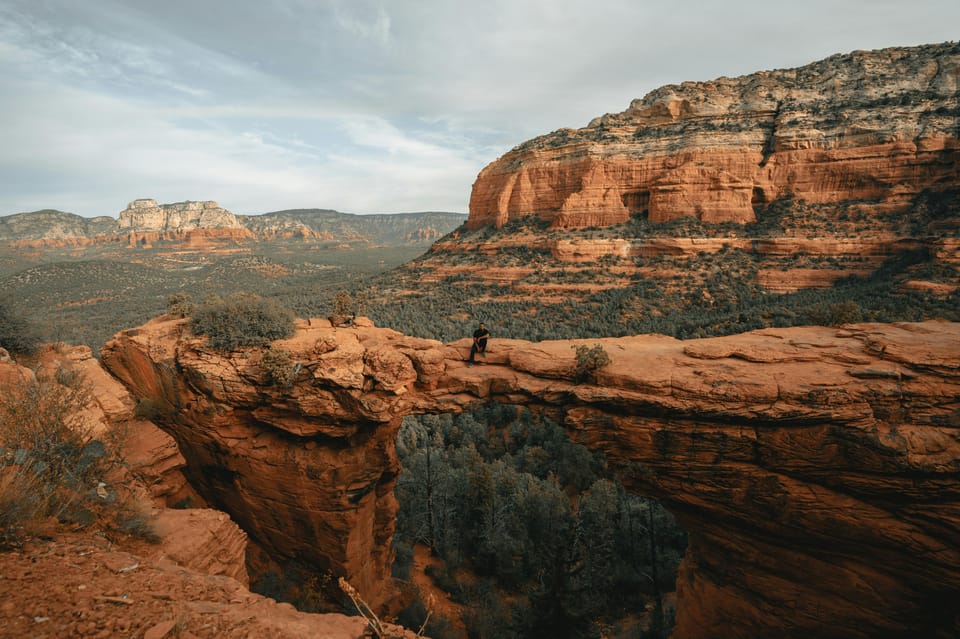 Sedona Devil's Bridge, Bell Rock & Chapel of the Holy Cross - Exploring Sedona’s Iconic Natural Wonders