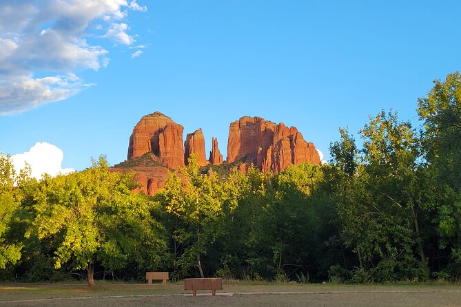 Sedona Scenic Sunset Tour - Semi Private! - What Does the Tour Include?